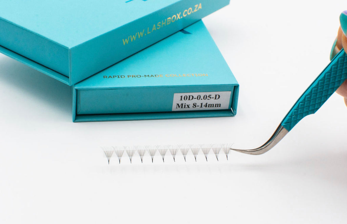 Can You Wear Eyeshadow with Lash Extensions? – Neicha